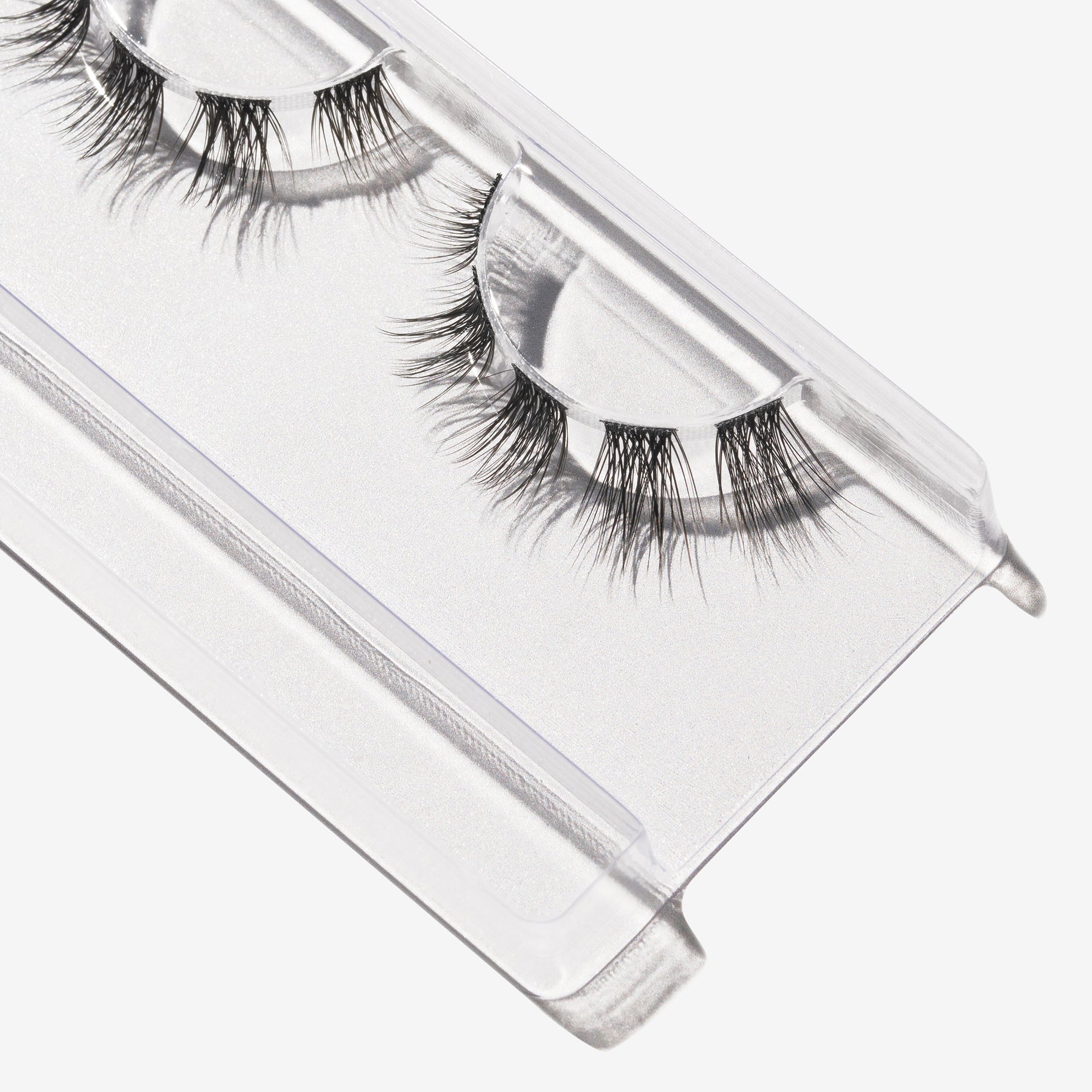 SUNDAY MUSE – Fast Lash – bylashbabe